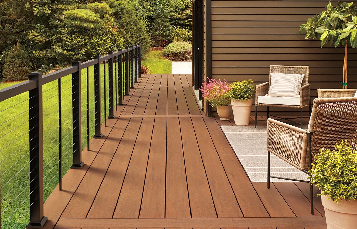 How to Choose the Right TimberTech Railing for Your Deck