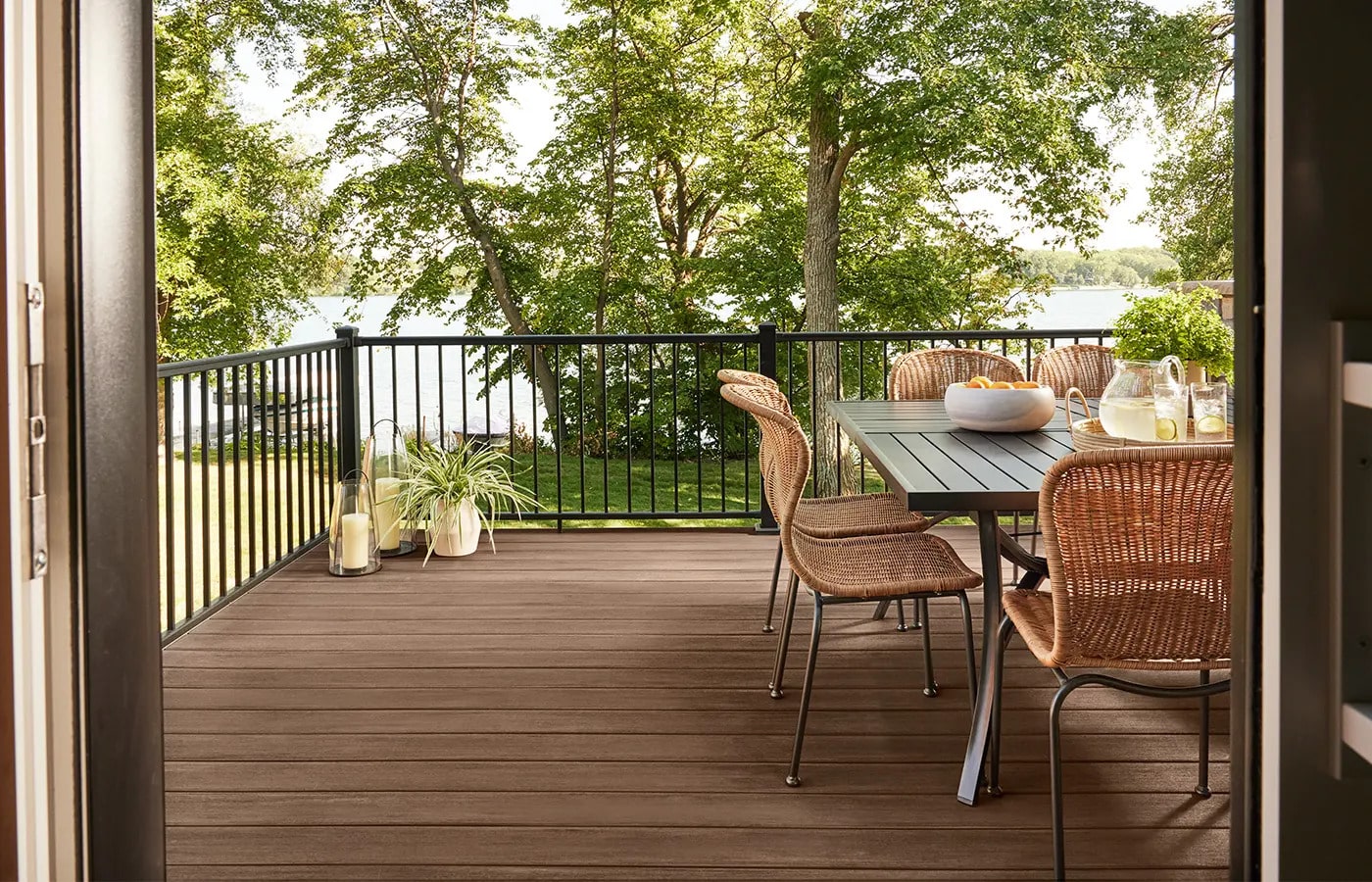 How to Choose the Right TimberTech Railing for Your Deck